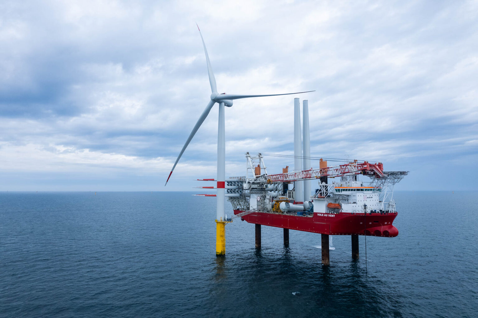 Ocean Winds celebrates the successful installation of the first turbine ...